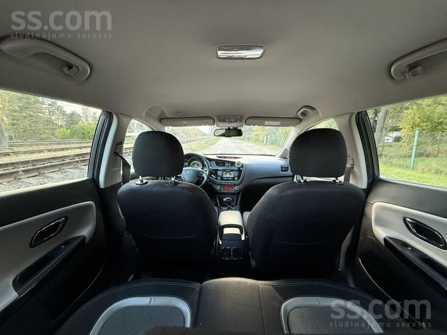 Pelēks Kia Ceed 2014 Rīga, ar dzinēja tilpumu 1.60 L un nobraukumu 360 tūkst. km par 4000 €, foto 14 vietnē AUTOMOTO.COM.LV