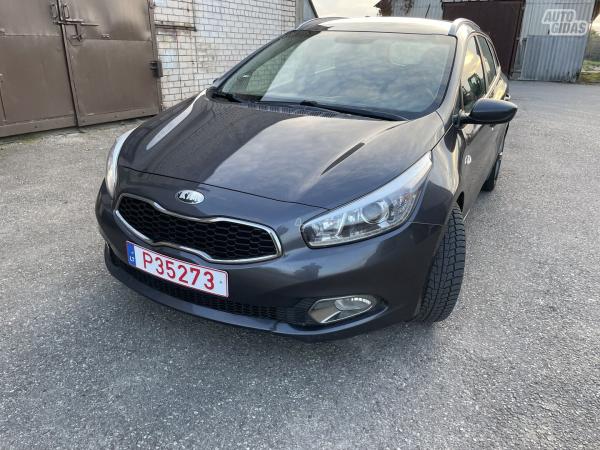 Grey Kia Ceed 2014 in Sakiai, with an engine capacity of 1.60 L and mileage of 244 thousand km for 2999 €, photo 4 on AUTOMOTO.COM.LV