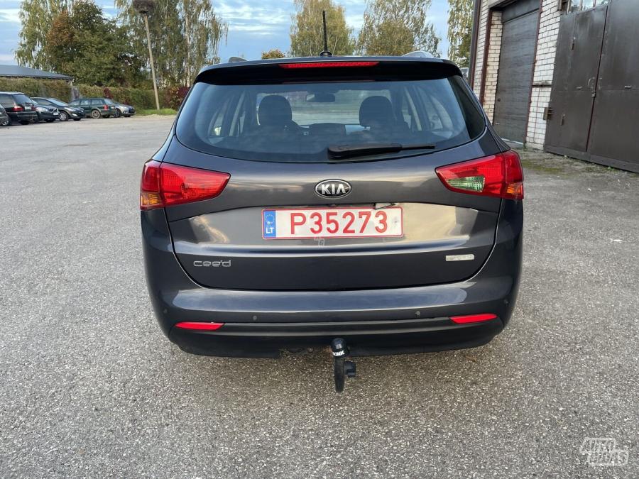 Pelēks Kia Ceed 2014 Šakiai, ar dzinēja tilpumu 1.60 L un nobraukumu 244 tūkst. km par 2999 €, foto 9 vietnē AUTOMOTO.COM.LV