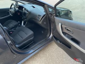 Pelēks Kia Ceed 2014 Šakiai, ar dzinēja tilpumu 1.60 L un nobraukumu 244 tūkst. km par 2999 €, foto 16 vietnē AUTOMOTO.COM.LV