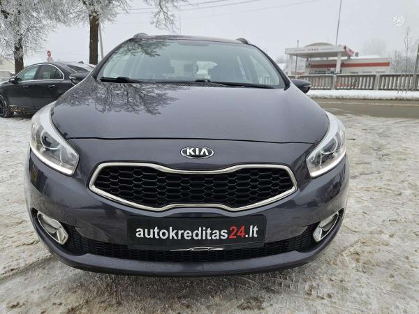 Grey Kia Ceed 2015 in Siauliai, with an engine capacity of 1.60 L and mileage of 221 thousand km for 6250 €, photo 2 on AUTOMOTO.COM.LV