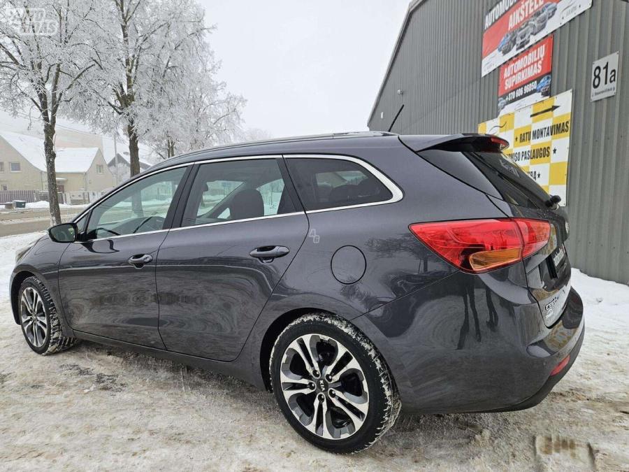 Grey Kia Ceed 2015 in Siauliai, with an engine capacity of 1.60 L and mileage of 221 thousand km for 6250 €, photo 8 on AUTOMOTO.COM.LV