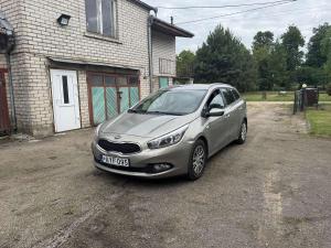 Pelēks Kia Ceed 2015 Raseiniai, ar dzinēja tilpumu 1.40 L un nobraukumu 173 tūkst. km par 4300 €, foto 11 vietnē AUTOMOTO.COM.LV