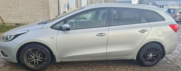 Grey Kia Ceed 2015 in Klaipeda, with an engine capacity of 1.60 L and mileage of 300 thousand km for 3350 €, photo 2 on AUTOMOTO.COM.LV