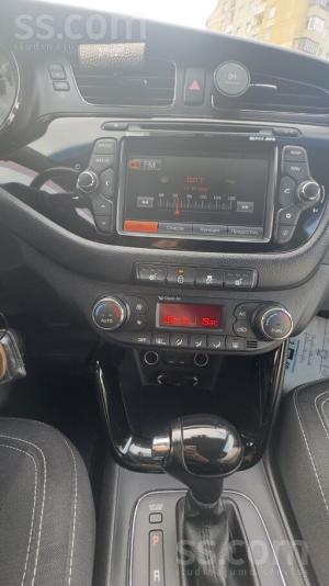 Pelēks Kia Ceed 2015 Daugavpils, ar dzinēja tilpumu 1.60 L un nobraukumu 175 tūkst. km par 7500 €, foto 16 vietnē AUTOMOTO.COM.LV