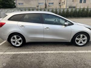 Pelēks Kia Ceed 2015 Panevēža, ar dzinēja tilpumu 1.40 L un nobraukumu 187 tūkst. km par 4500 €, foto 6 vietnē AUTOMOTO.COM.LV
