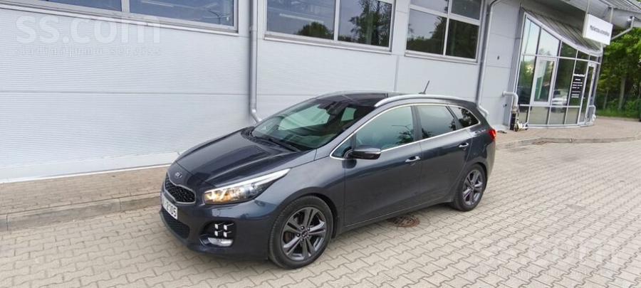 Pelēks Kia Ceed 2015 Rīga, ar dzinēja tilpumu 1.60 L un nobraukumu 237 tūkst. km par 4999 €, foto 3 vietnē AUTOMOTO.COM.LV