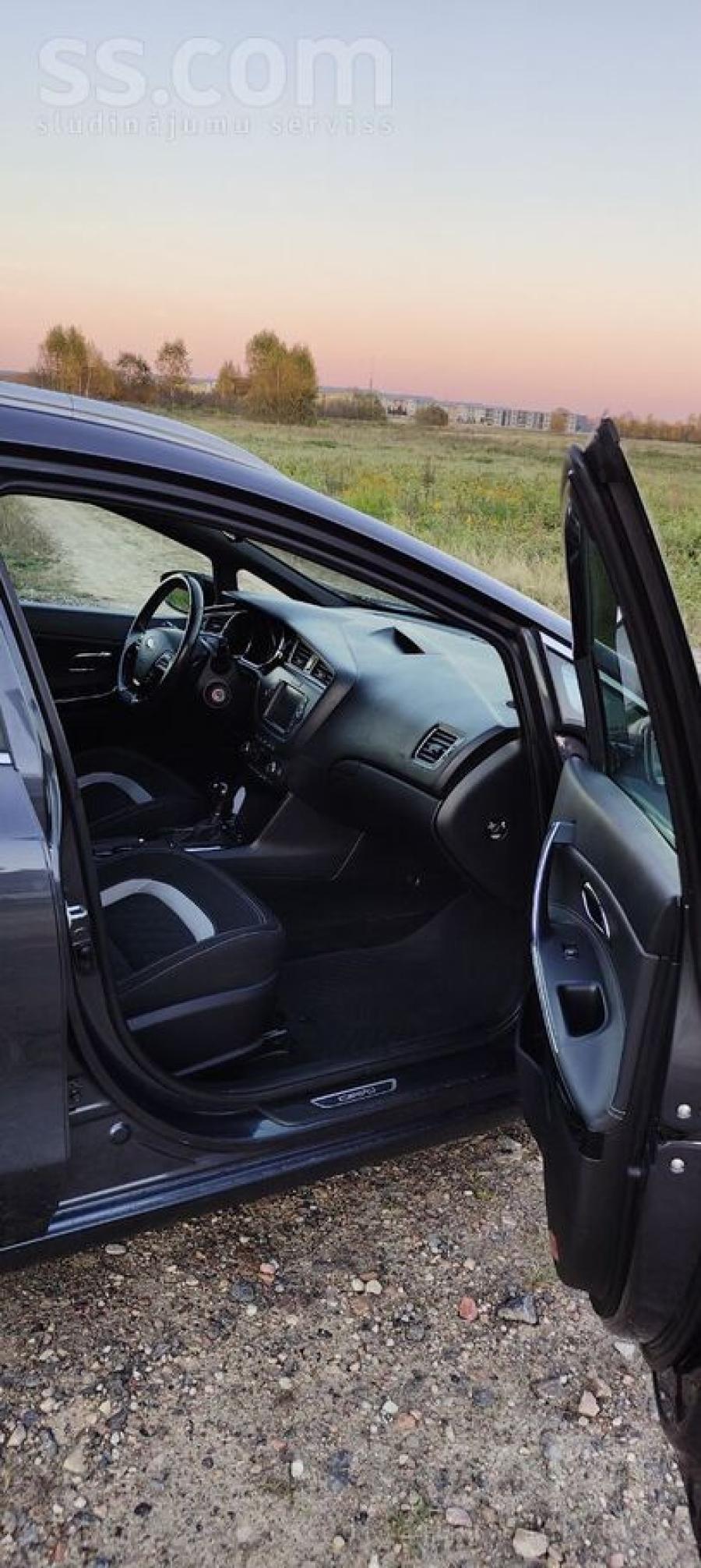 Pelēks Kia Ceed 2015 Rīga, ar dzinēja tilpumu 1.60 L un nobraukumu 237 tūkst. km par 4999 €, foto 9 vietnē AUTOMOTO.COM.LV