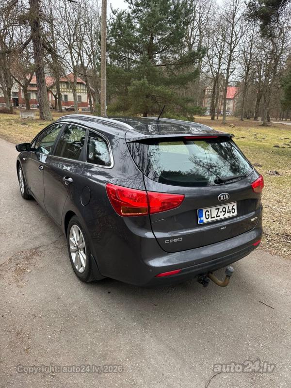 Pelēks Kia Ceed 2016 Tallina, ar dzinēja tilpumu 1.60 L un nobraukumu 274 tūkst. km par 5999 €, foto 4 vietnē AUTOMOTO.COM.LV