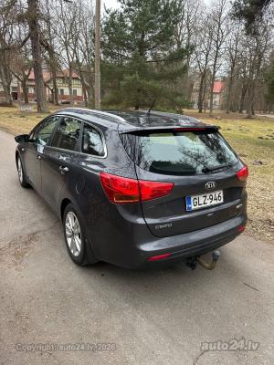 Pelēks Kia Ceed 2016 Tallina, ar dzinēja tilpumu 1.60 L un nobraukumu 274 tūkst. km par 5999 €, foto 4 vietnē AUTOMOTO.COM.LV