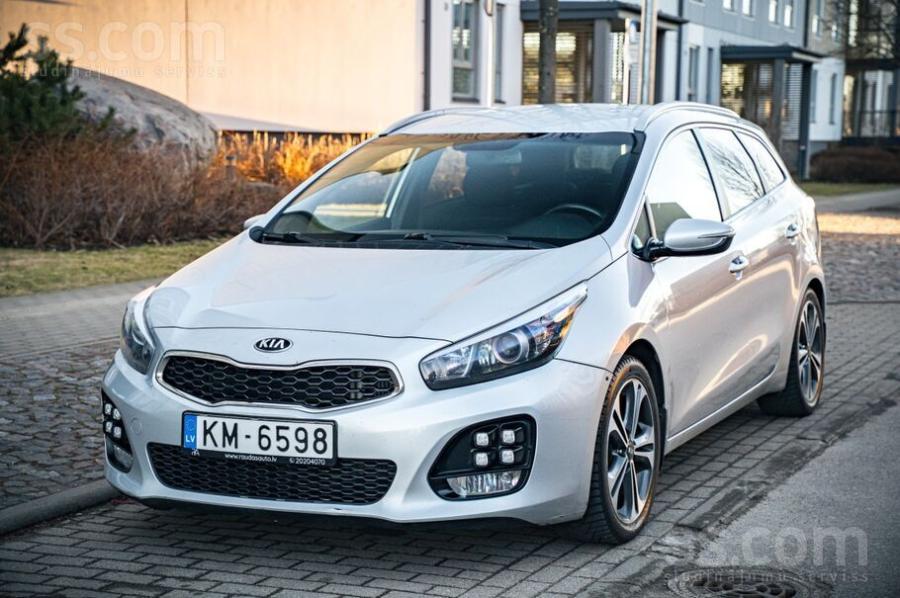 Pelēks Kia Ceed 2016 Rīga, ar dzinēja tilpumu 1.60 L un nobraukumu 0 tūkst. km par 6990 €, foto 1 vietnē AUTOMOTO.COM.LV