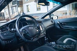 Pelēks Kia Ceed 2016 Rīga, ar dzinēja tilpumu 1.60 L un nobraukumu 0 tūkst. km par 6990 €, foto 14 vietnē AUTOMOTO.COM.LV