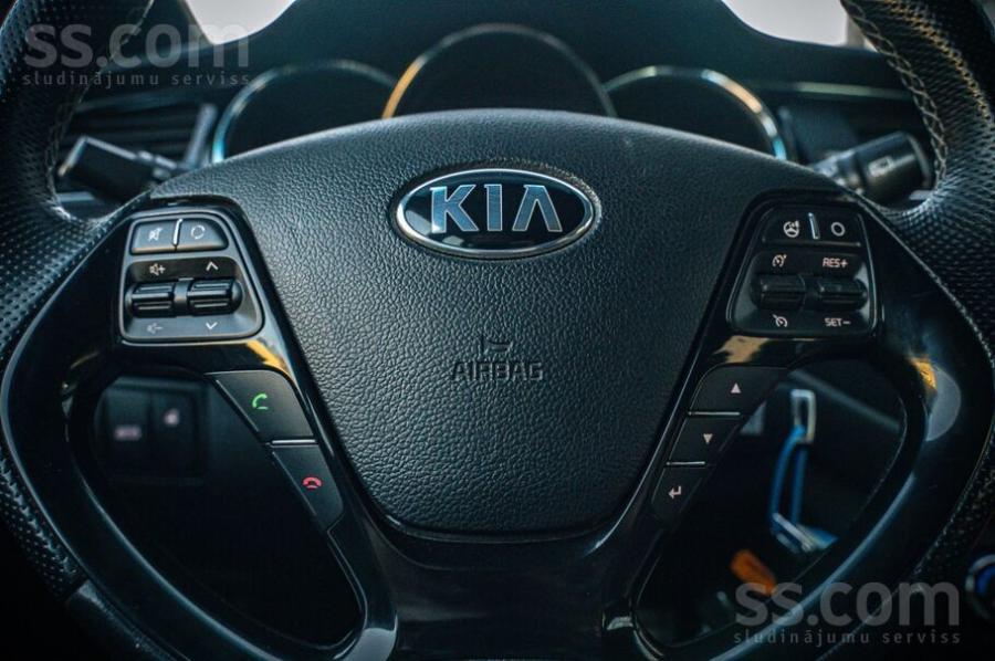 Pelēks Kia Ceed 2016 Rīga, ar dzinēja tilpumu 1.60 L un nobraukumu 0 tūkst. km par 6990 €, foto 19 vietnē AUTOMOTO.COM.LV