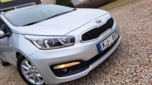 Grey Kia Ceed 2016 in Riga, with an engine capacity of 1.60 L and mileage of 248 thousand km for 5990 €, photo 7 on AUTOMOTO.COM.LV