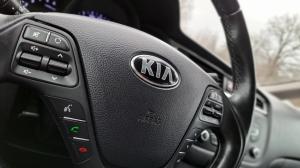 Pelēks Kia Ceed 2016 Rīga, ar dzinēja tilpumu 1.60 L un nobraukumu 248 tūkst. km par 5990 €, foto 14 vietnē AUTOMOTO.COM.LV
