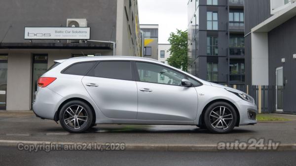 Grey Kia Ceed 2016 in Tallinn, with an engine capacity of 1.60 L and mileage of 206 thousand km for 5590 €, photo 2 on AUTOMOTO.COM.LV
