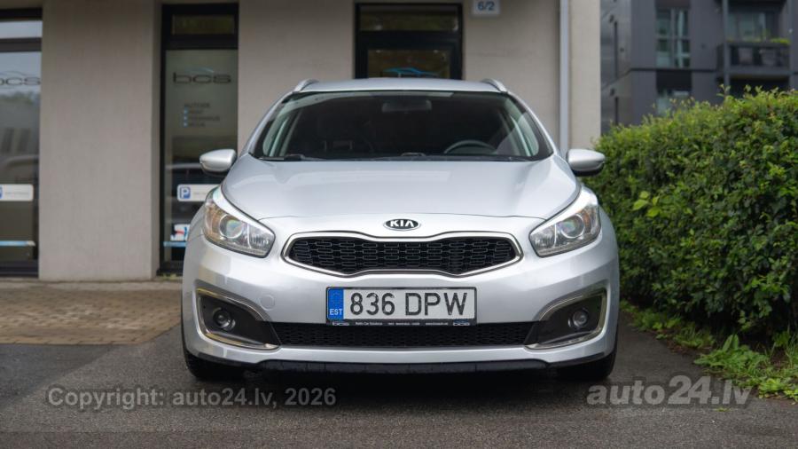 Grey Kia Ceed 2016 in Tallinn, with an engine capacity of 1.60 L and mileage of 206 thousand km for 5590 €, photo 4 on AUTOMOTO.COM.LV