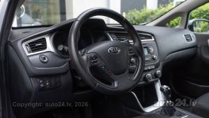 Grey Kia Ceed 2016 in Tallinn, with an engine capacity of 1.60 L and mileage of 206 thousand km for 5590 €, photo 11 on AUTOMOTO.COM.LV