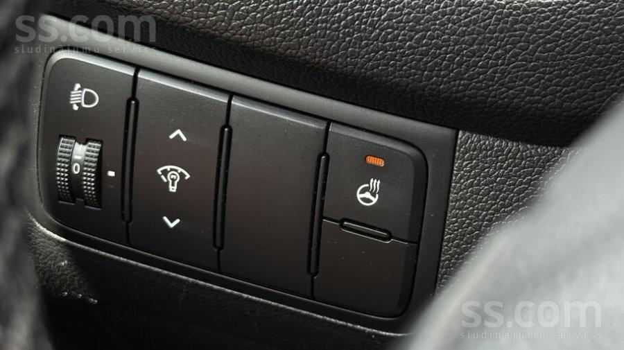 Pelēks Kia Ceed 2016 Jelgava, ar dzinēja tilpumu 1.60 L un nobraukumu 251 tūkst. km par 5990 €, foto 22 vietnē AUTOMOTO.COM.LV
