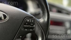 Pelēks Kia Ceed 2016 Jelgava, ar dzinēja tilpumu 1.60 L un nobraukumu 251 tūkst. km par 5990 €, foto 23 vietnē AUTOMOTO.COM.LV