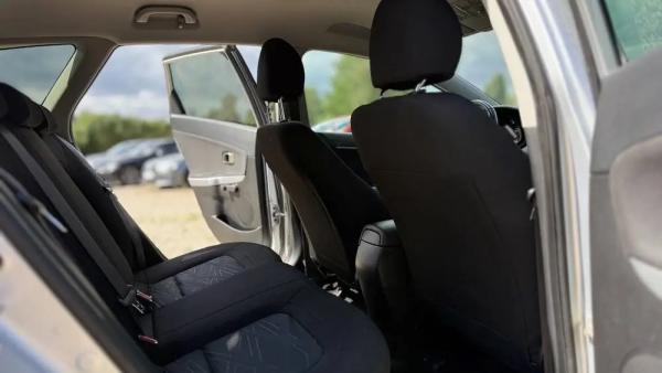 Pelēks Kia Ceed 2016 Jelgava, ar dzinēja tilpumu 1.60 L un nobraukumu 251 tūkst. km par 5990 €, foto 9 vietnē AUTOMOTO.COM.LV