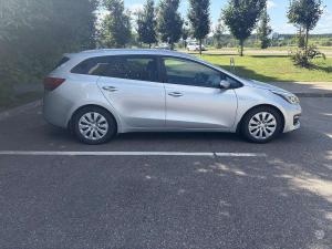 Grey Kia Ceed 2016 in Vilnius, with an engine capacity of 1.40 L and mileage of 181 thousand km for 4600 €, photo 7 on AUTOMOTO.COM.LV