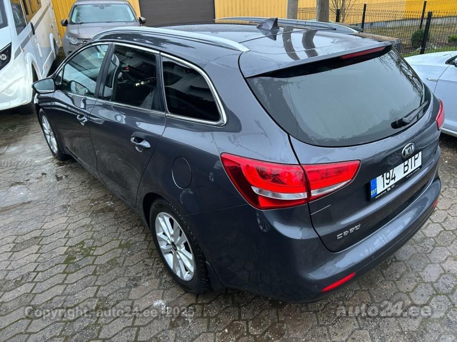 Grey Kia Ceed 2017 in Tartu, with an engine capacity of 1.60 L and mileage of 94 thousand km for 8550 €, photo 4 on AUTOMOTO.COM.LV