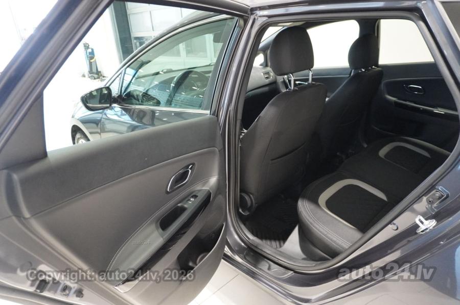 Grey Kia Ceed 2017 in Tallinn, with an engine capacity of 1.60 L and mileage of 154 thousand km for 9900 €, photo 9 on AUTOMOTO.COM.LV