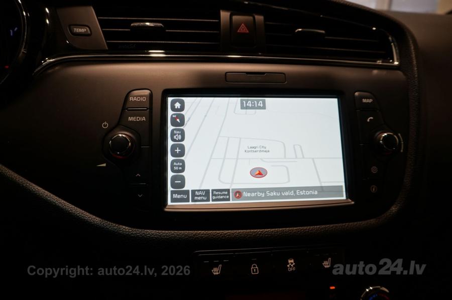Grey Kia Ceed 2017 in Tallinn, with an engine capacity of 1.60 L and mileage of 154 thousand km for 9900 €, photo 17 on AUTOMOTO.COM.LV