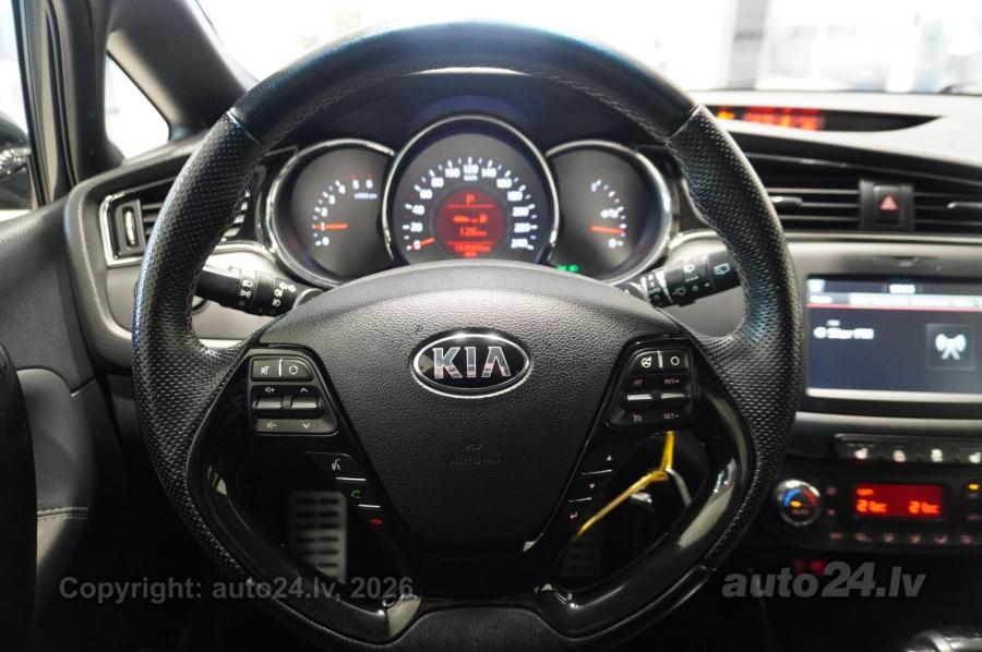 Grey Kia Ceed 2017 in Tallinn, with an engine capacity of 1.60 L and mileage of 154 thousand km for 9900 €, photo 20 on AUTOMOTO.COM.LV