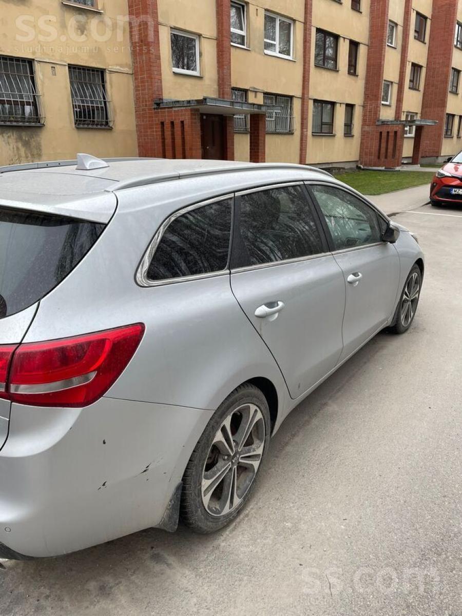 Grey Kia Ceed 2017 in Riga, with an engine capacity of 1.60 L and mileage of 350 thousand km for 2100 €, photo 6 on AUTOMOTO.COM.LV
