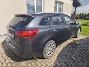 Pelēks Kia Ceed 2017 Viļņa, ar dzinēja tilpumu 1.58 L un nobraukumu 191 tūkst. km par 6000 €, foto 9 vietnē AUTOMOTO.COM.LV