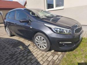 Pelēks Kia Ceed 2017 Viļņa, ar dzinēja tilpumu 1.58 L un nobraukumu 191 tūkst. km par 6000 €, foto 10 vietnē AUTOMOTO.COM.LV