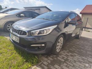 Pelēks Kia Ceed 2017 Viļņa, ar dzinēja tilpumu 1.58 L un nobraukumu 191 tūkst. km par 6000 €, foto 11 vietnē AUTOMOTO.COM.LV