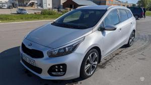 Grey Kia Ceed 2017 in Vilnius, with an engine capacity of 1.60 L and mileage of 213 thousand km for 6900 €, photo 3 on AUTOMOTO.COM.LV