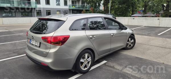 Pelēks Kia Ceed 2017 Rīga, ar dzinēja tilpumu 1.00 L un nobraukumu 182 tūkst. km par 5500 €, foto 3 vietnē AUTOMOTO.COM.LV