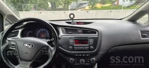Grey Kia Ceed 2017 in Riga, with an engine capacity of 1.00 L and mileage of 182 thousand km for 5500 €, photo 9 on AUTOMOTO.COM.LV