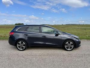 Grey Kia Ceed 2017 in Vilkaviskis, with an engine capacity of 1.58 L and mileage of 290 thousand km for 6300 €, photo 7 on AUTOMOTO.COM.LV