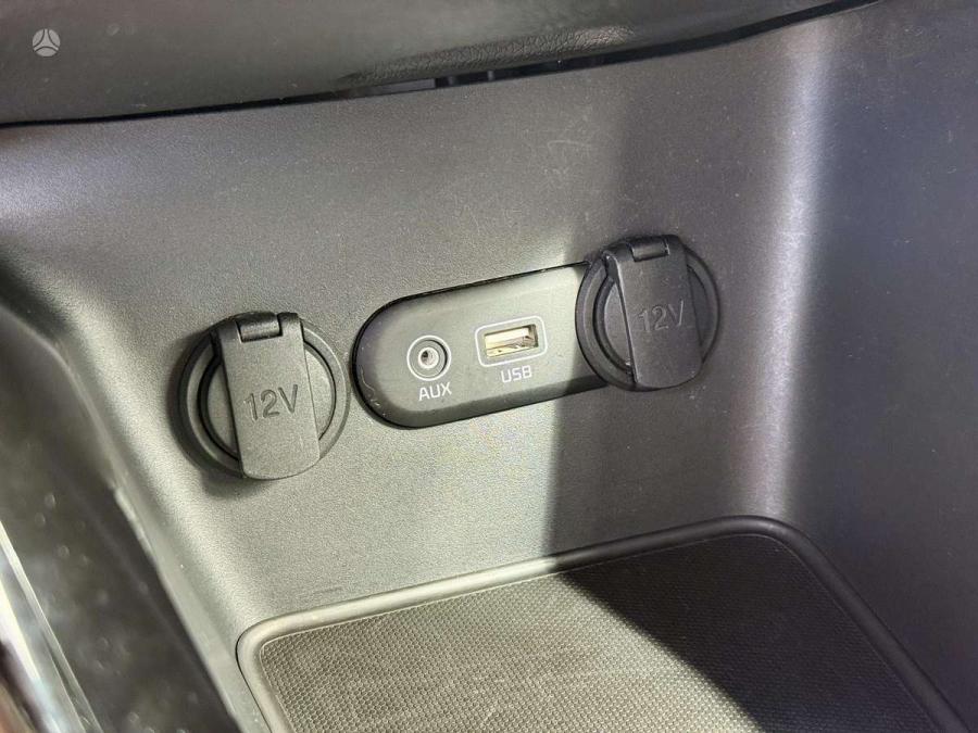 Grey Kia Ceed 2017 in Vilkaviskis, with an engine capacity of 1.58 L and mileage of 290 thousand km for 6300 €, photo 17 on AUTOMOTO.COM.LV
