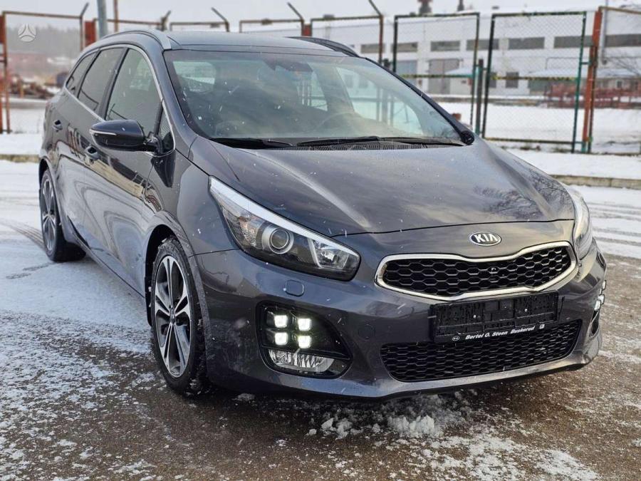 Grey Kia Ceed 2018 in Rokiskis, with an engine capacity of 1.00 L and mileage of 88 thousand km for 5950 €, photo 6 on AUTOMOTO.COM.LV