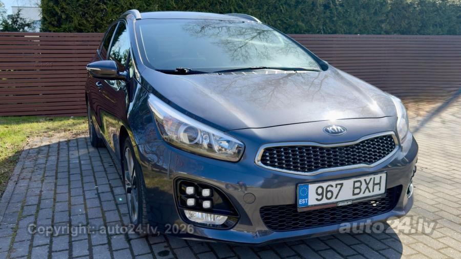 Grey Kia Ceed 2018 in Tallinn, with an engine capacity of 1.60 L and mileage of 178 thousand km for 11900 €, photo 3 on AUTOMOTO.COM.LV