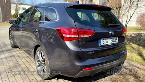 Grey Kia Ceed 2018 in Tallinn, with an engine capacity of 1.60 L and mileage of 178 thousand km for 11900 €, photo 6 on AUTOMOTO.COM.LV