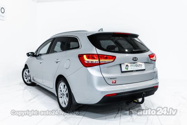 Grey Kia Ceed 2018 in Tallinn, with an engine capacity of 1.60 L and mileage of 76 thousand km for 9990 €, photo 6 on AUTOMOTO.COM.LV