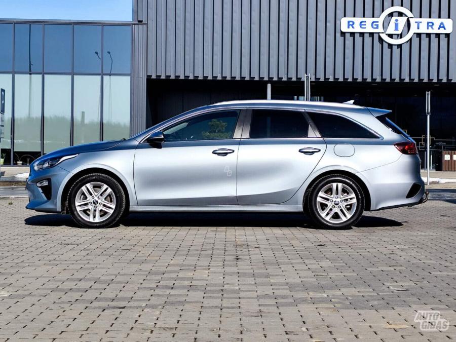 Grey Kia Ceed 2018 in Siauliai, with an engine capacity of 1.60 L and mileage of 217 thousand km for 8190 €, photo 5 on AUTOMOTO.COM.LV