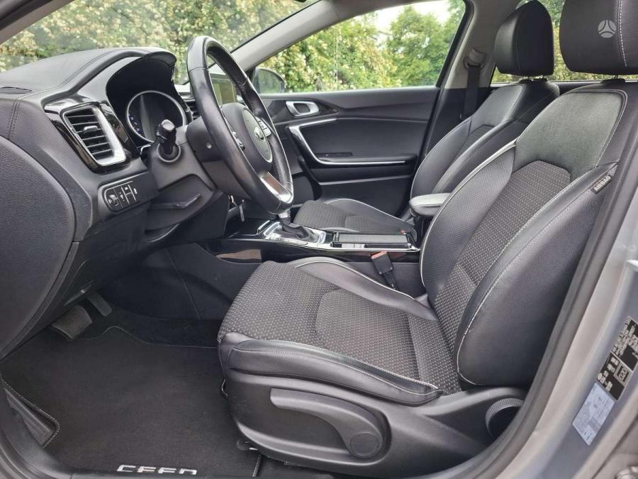 Pelēks Kia Ceed 2018 Viļņa, ar dzinēja tilpumu 1.60 L un nobraukumu 263 tūkst. km par 8200 €, foto 21 vietnē AUTOMOTO.COM.LV