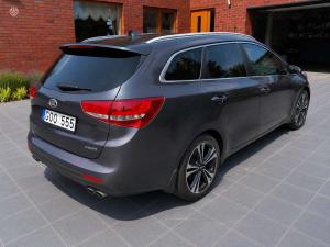 Grey Kia Ceed 2018 in Kaunas, with an engine capacity of 1.58 L and mileage of 408 thousand km for 4500 €, photo 5 on AUTOMOTO.COM.LV
