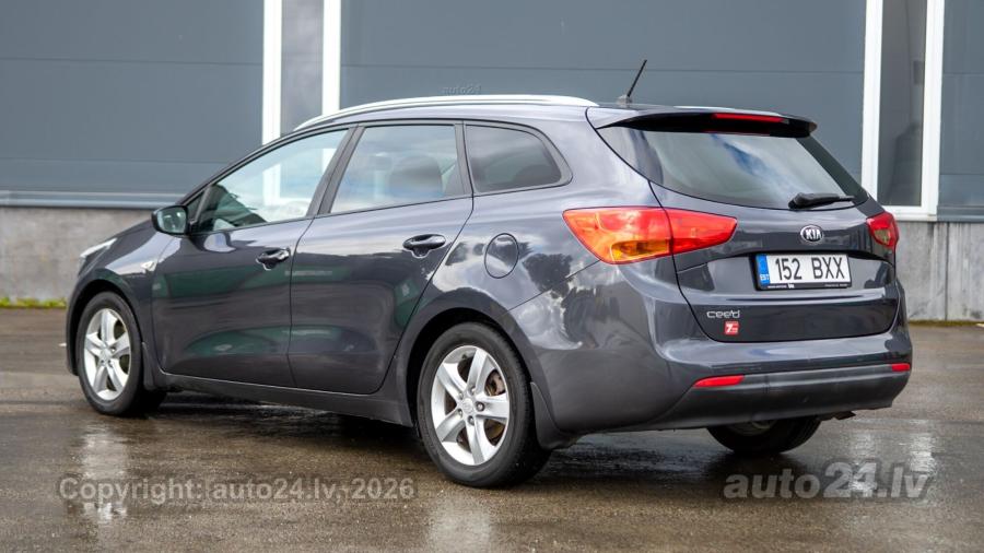 Grey Kia Ceed 2018 in Tallinn, with an engine capacity of 1.60 L and mileage of 125 thousand km for 6750 €, photo 6 on AUTOMOTO.COM.LV