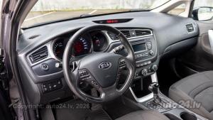 Grey Kia Ceed 2018 in Tallinn, with an engine capacity of 1.60 L and mileage of 125 thousand km for 6750 €, photo 8 on AUTOMOTO.COM.LV
