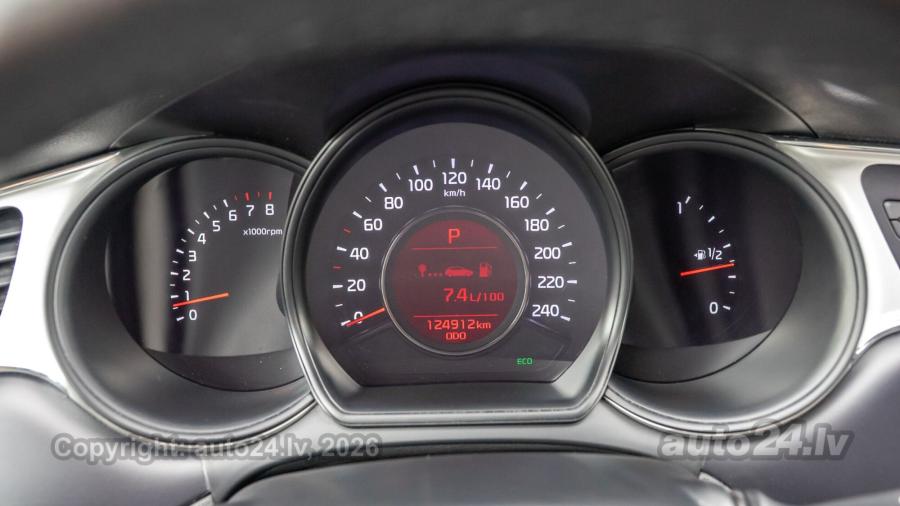 Grey Kia Ceed 2018 in Tallinn, with an engine capacity of 1.60 L and mileage of 125 thousand km for 6750 €, photo 9 on AUTOMOTO.COM.LV