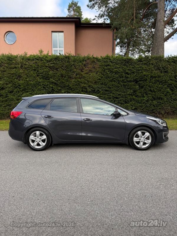 Grey Kia Ceed 2018 in Tallinn, with an engine capacity of 1.60 L and mileage of 126 thousand km for 7990 €, photo 4 on AUTOMOTO.COM.LV